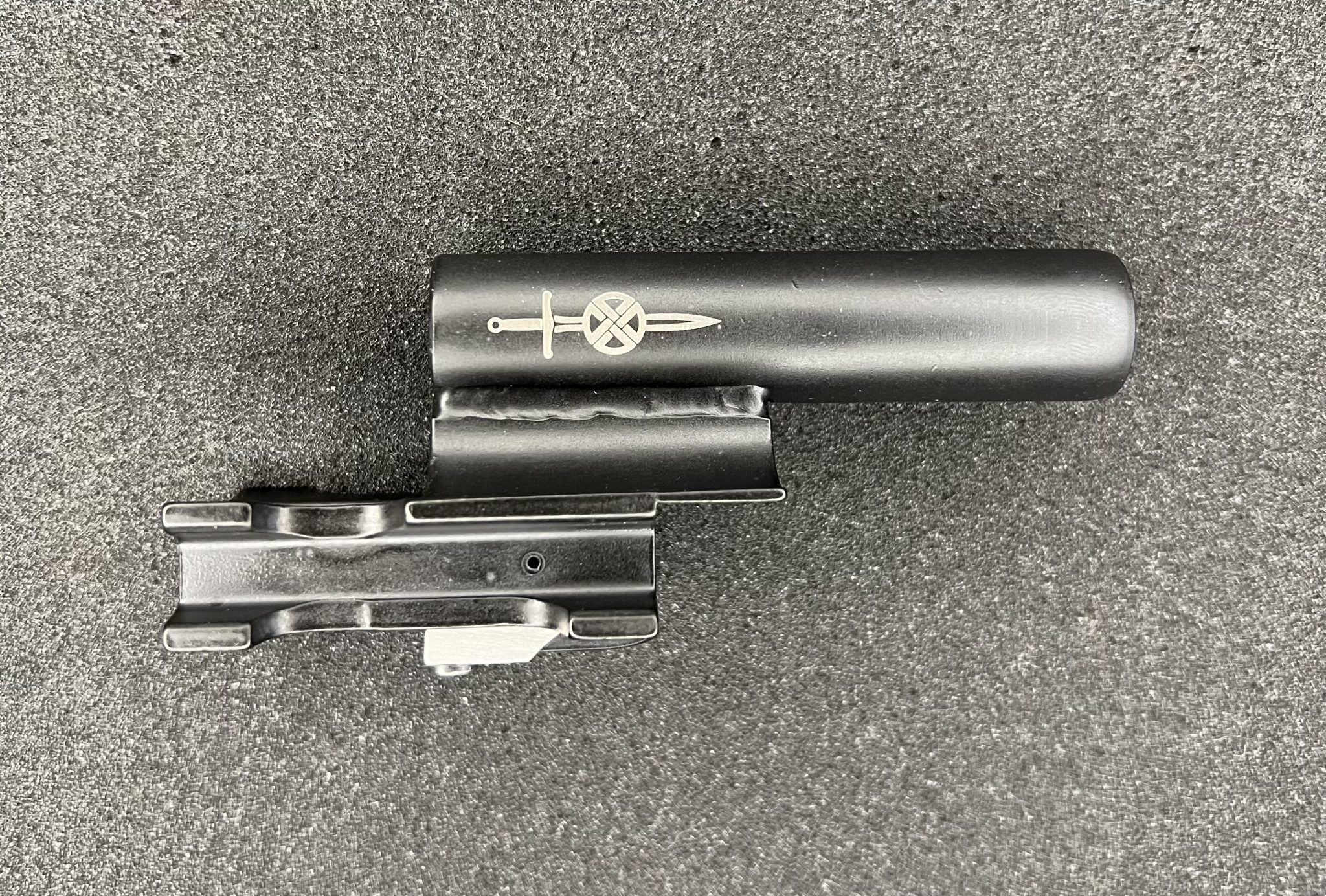 MP5 MKE carrier with removable trip | Armament